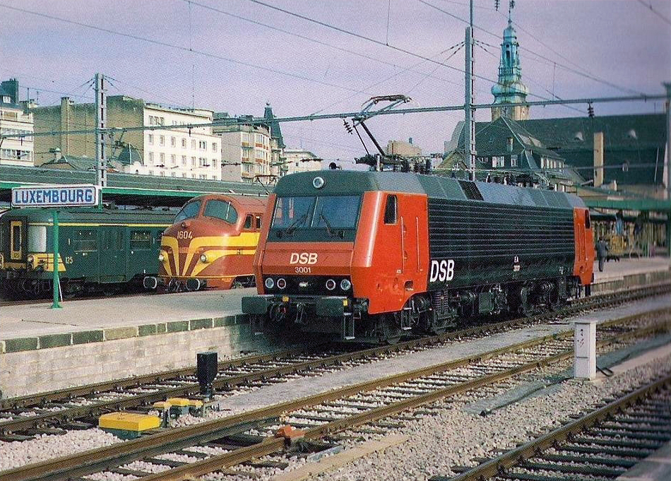 transpress nz: Danish electric locomotive in Luxembourg station ...