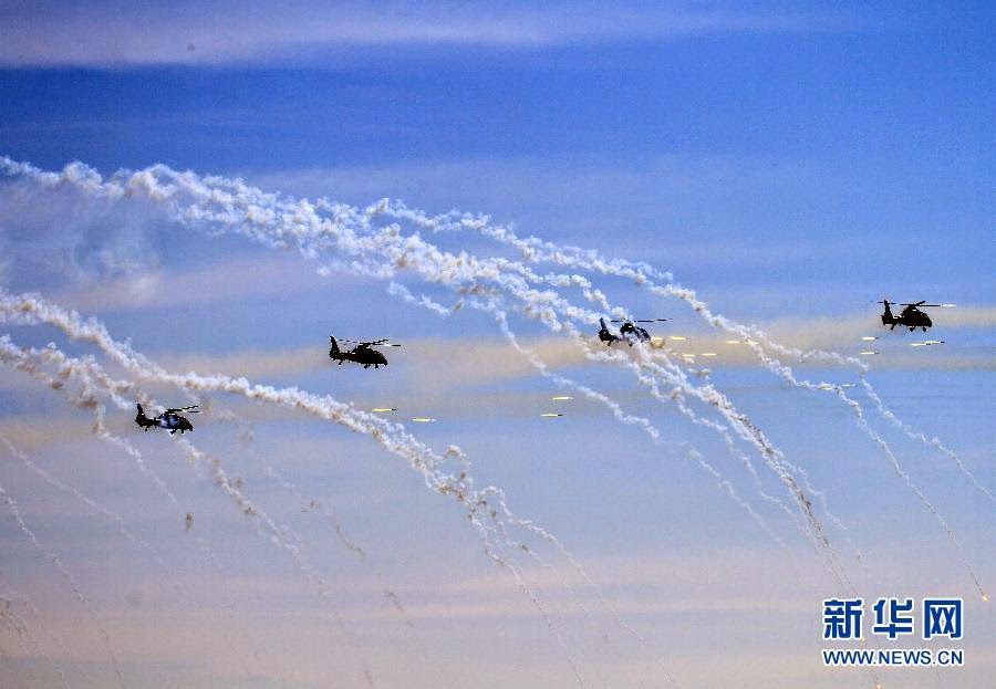 China Defense Blog: Photos of the day: HJ10 heavy ATGM