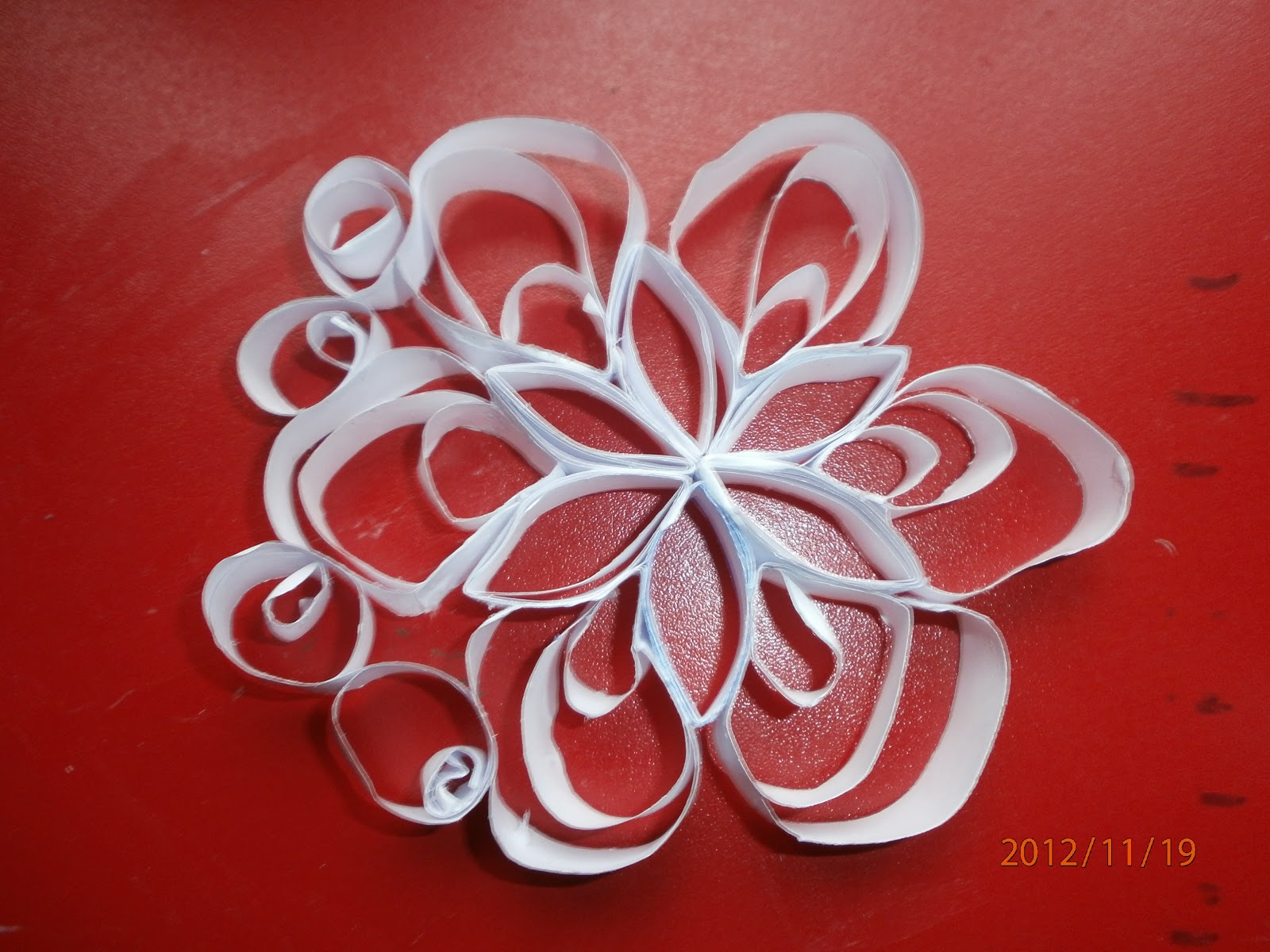 Model de FULGI de nea din HARTIE - 77 :: Fise de lucru - gradinita si ...