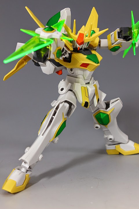 Review: SDBF Star Winning Gundam + Real Form by Hobbynotoriko