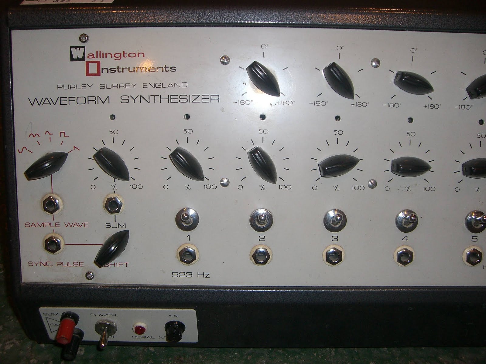 MATRIXSYNTH: Vintage Wallington Instruments Waveform Synthesizer