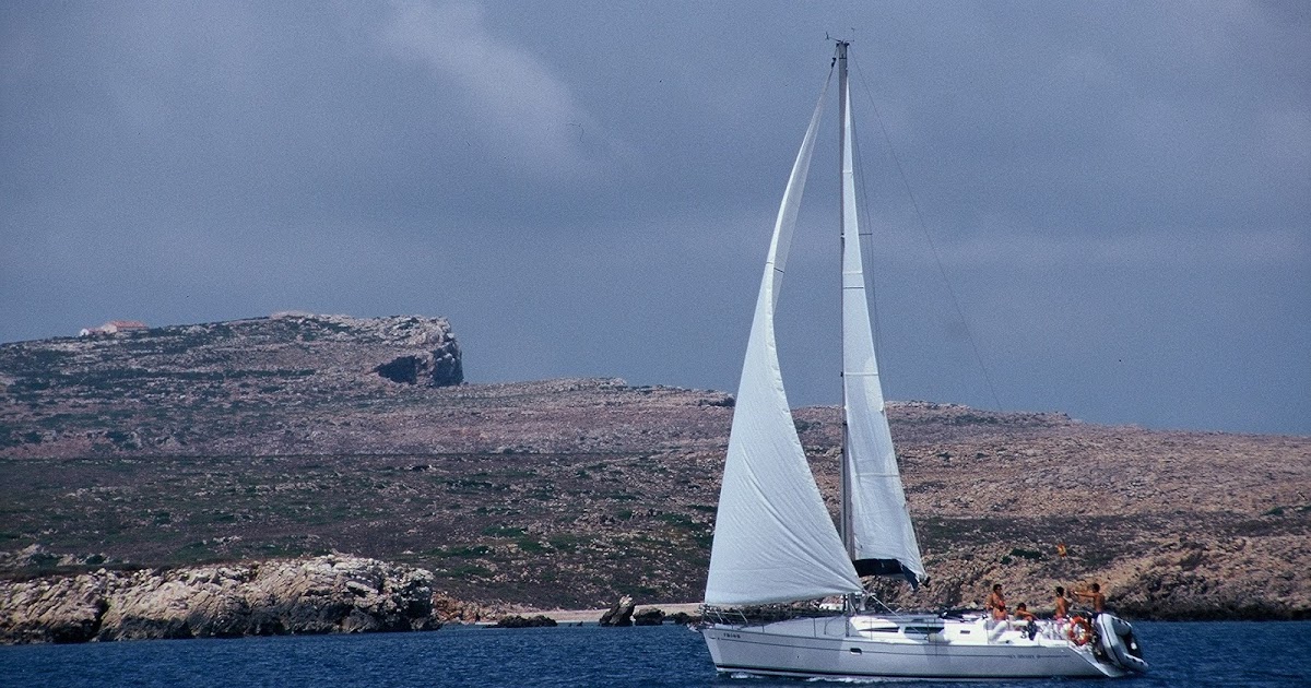 Alquiler de veleros - Escuela de vela Barcelona