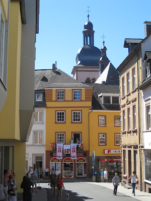 ROWDY IN GERMANY: Wittlich Pig Festival 2012