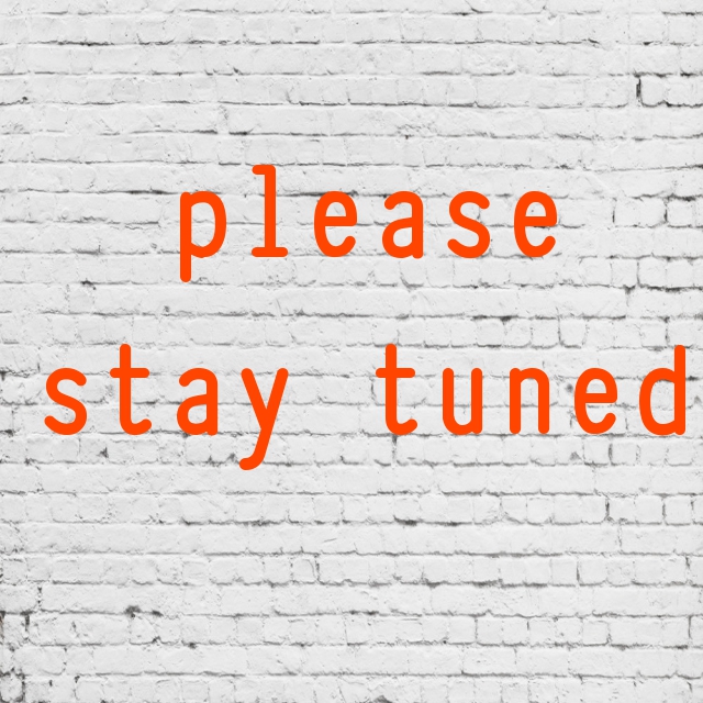 Please stay tuned nghĩa là gì? - Dịch Nghĩa Online