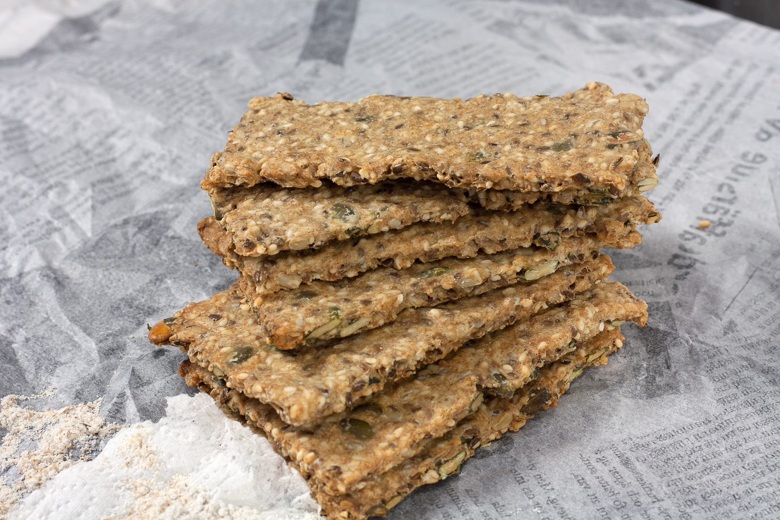 Slani krekeri sa sjemenkama | Na tanjiru