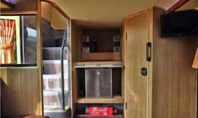 EAT SLEEP BUS : Mewahnya Bus Tingkat Nusantara Buatan Putra Bangsa Asal ...