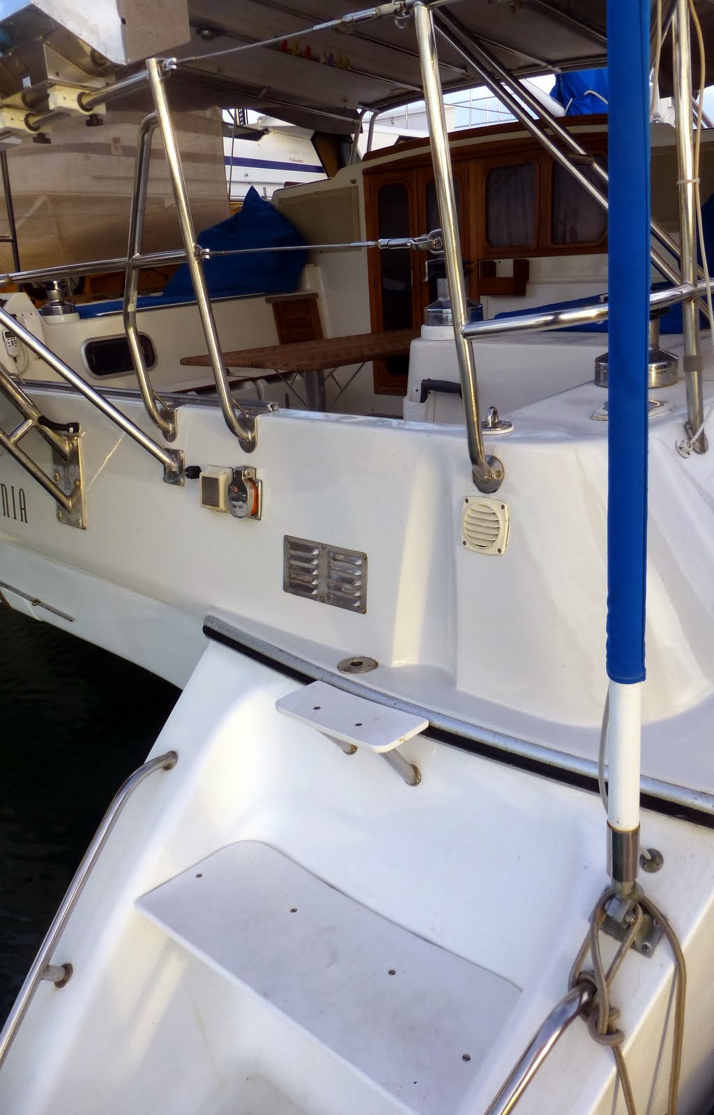 Magic, a Privilege 39' Catamaran, is SOLD: Exterior Features