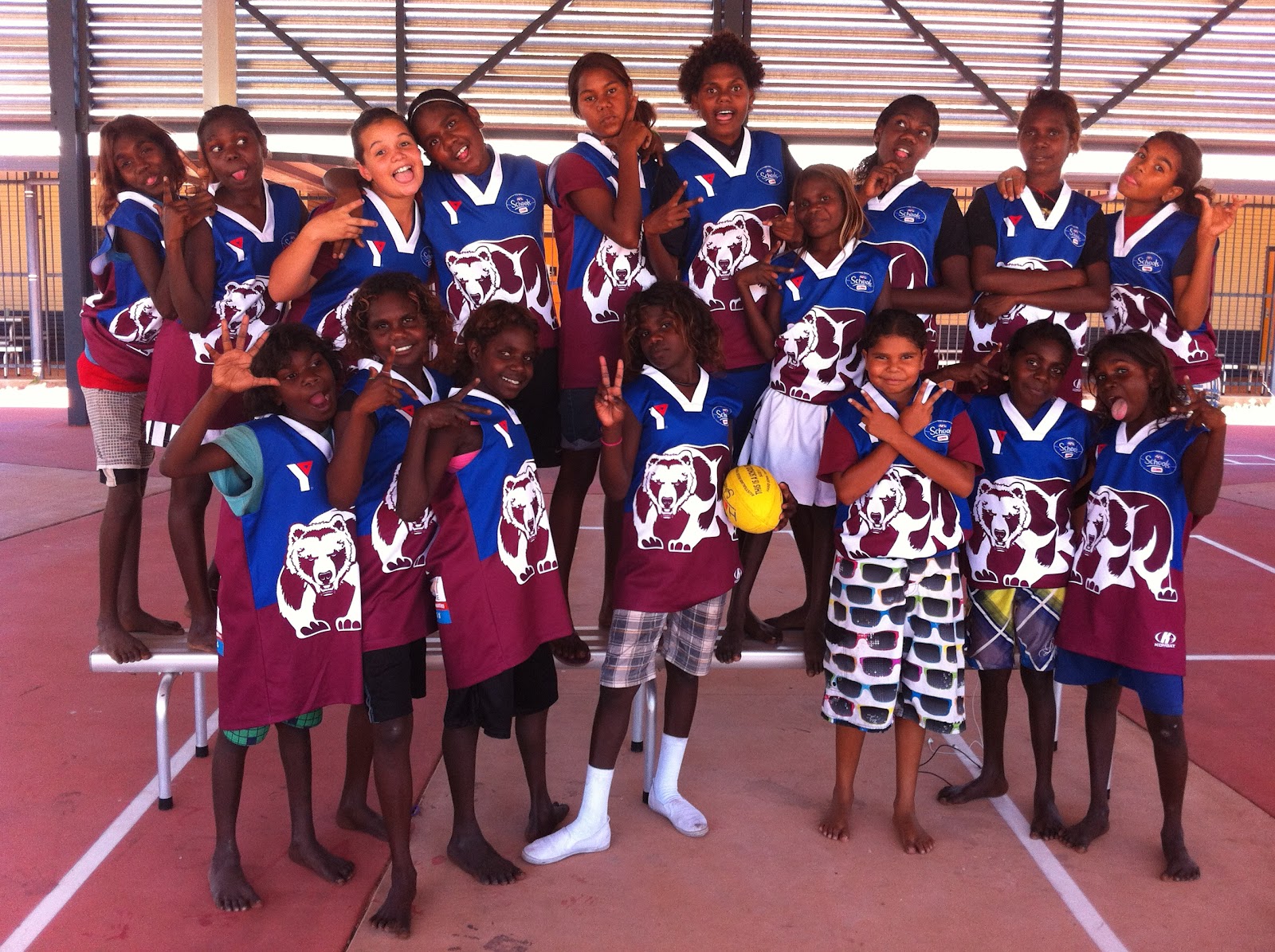 Whitefellas in Wugularr: March 2012