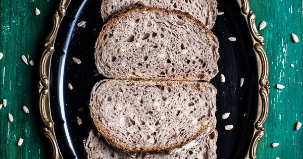 Sunflower resurrected bread | Hungry Shots