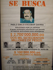 Proyecto Pablo Escobar: Cronología de las recompensas