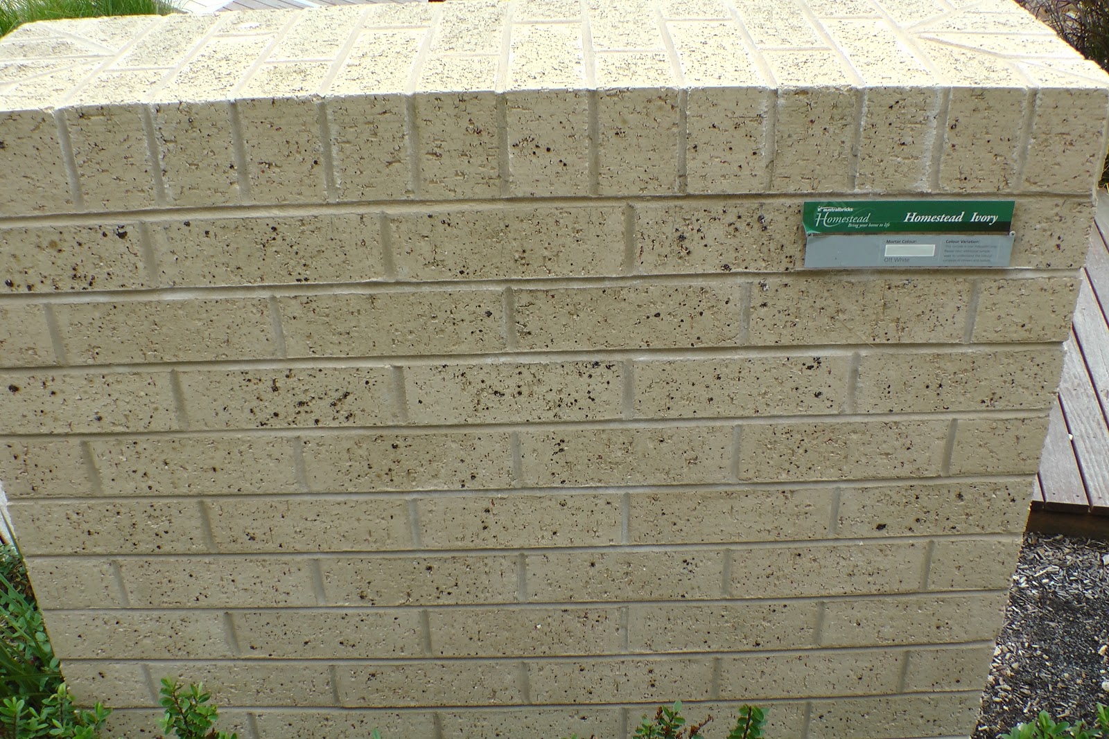 Kallara 33: Choosing Brick Colours