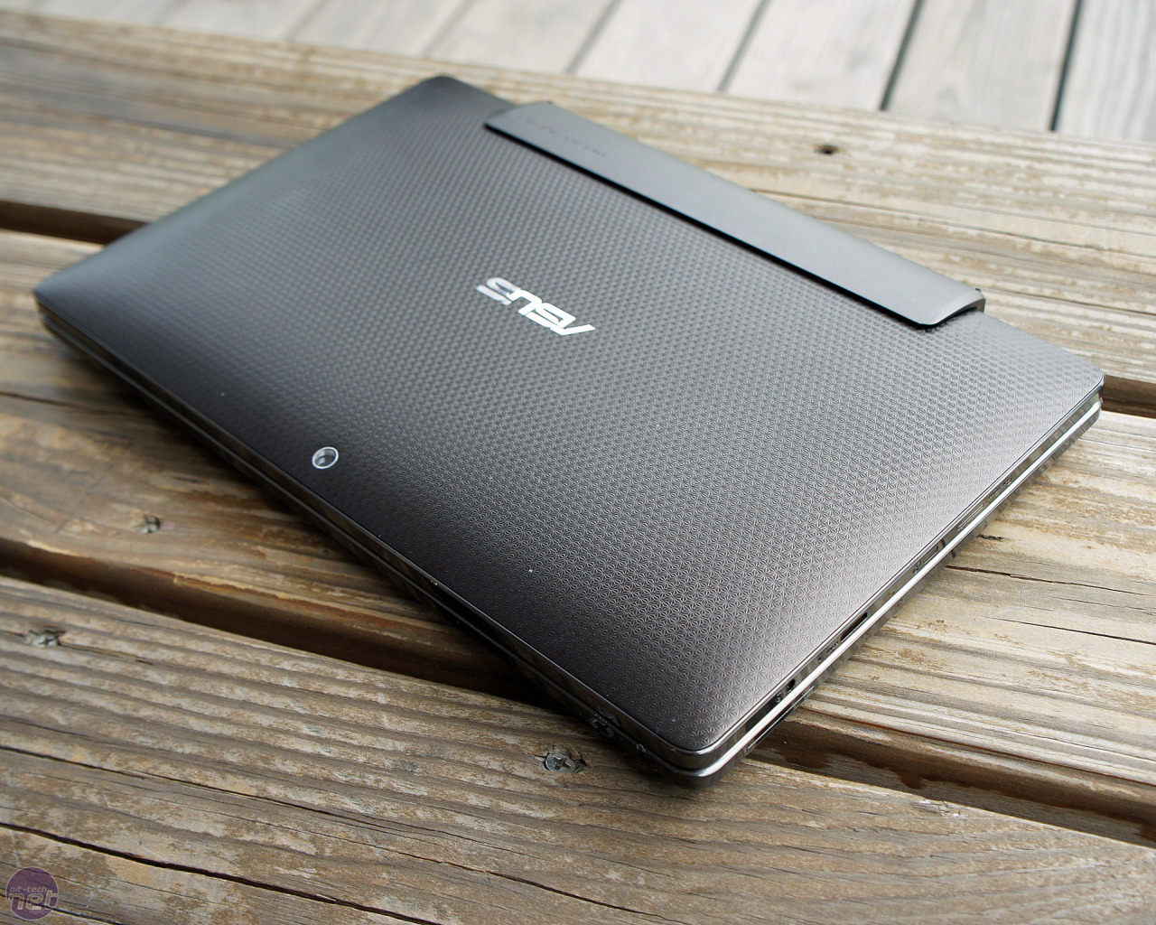 Tablet ASUS que se transforma em netbook chega ao Brasil ~ CelArena ...