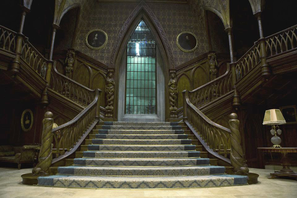 Dark Shadows Movie House