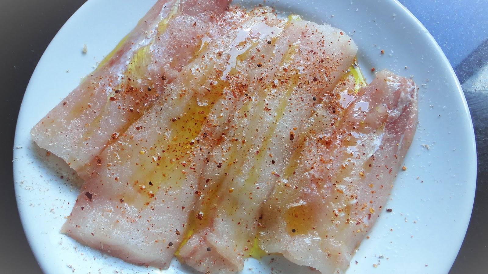 Cozinha Ousada: Côngrio Rosa com Shimeji Branco na Manteiga