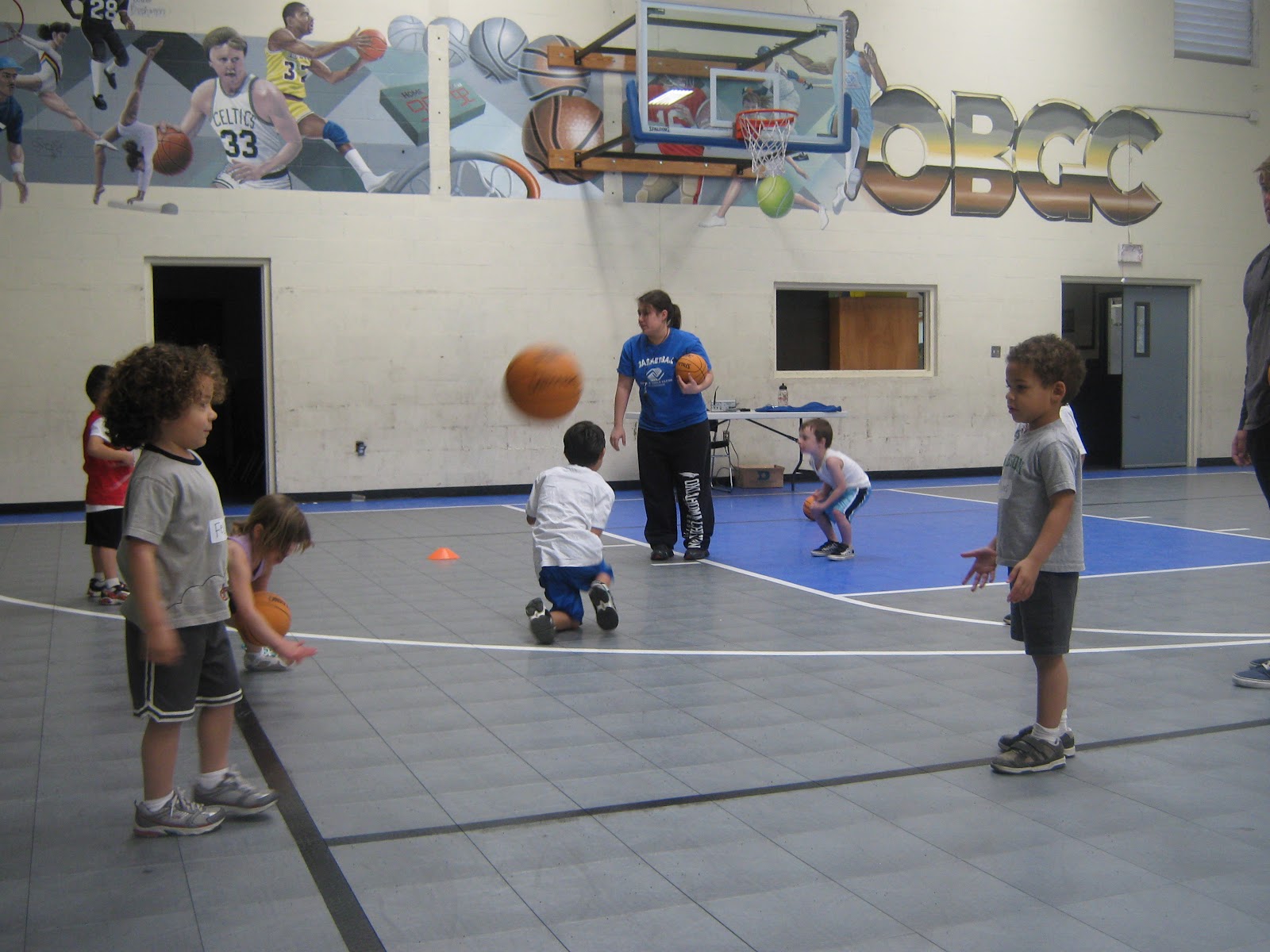The Spanglish House: Bitty Basketball