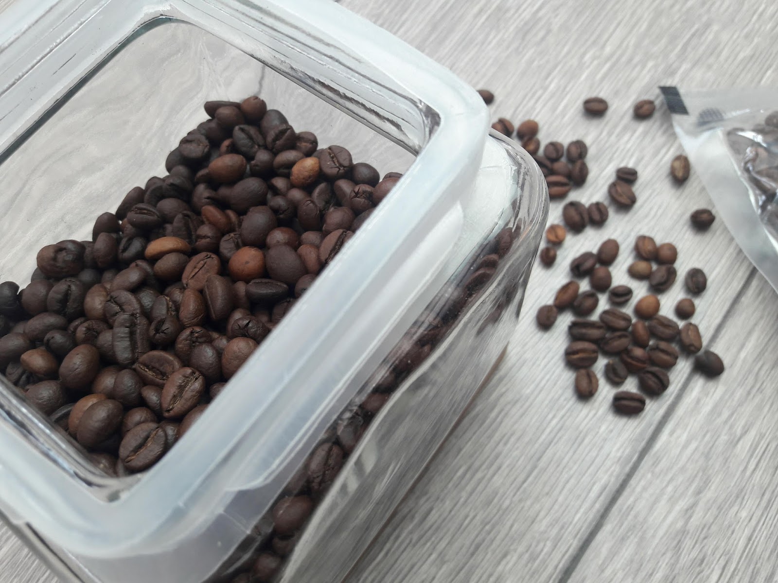 Generic Coffee - Cupping - Coffee Review - The Coffee Life