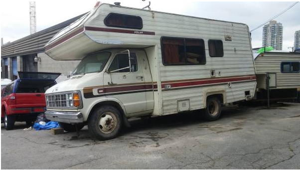 East Van Dwellers: Free 1980 DODGE SPORTSMAN RV