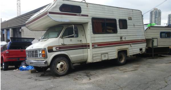East Van Dwellers: Free 1980 DODGE SPORTSMAN RV
