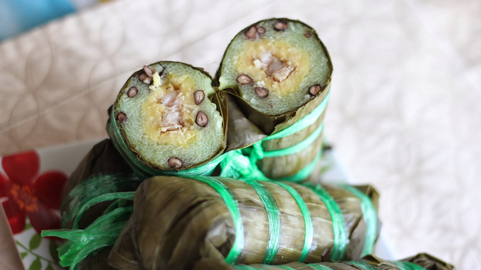 Boriville: Banh Tet Man (Sticky Rice Cake with Pork and Mung Bean)