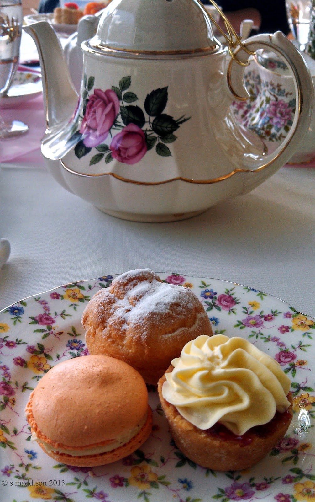 Maddabling: A delightfully decadent High Tea
