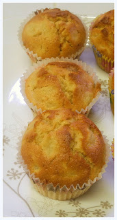 Pineapple Sunshine Muffins - Muffin Mondays