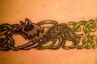 Araleh: Wolf Tattoo Celtic