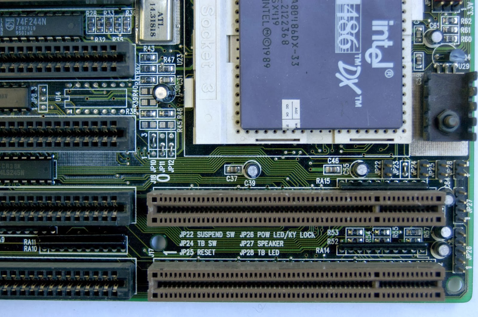 ranuras de expancion y conectores ~ MECYDICE