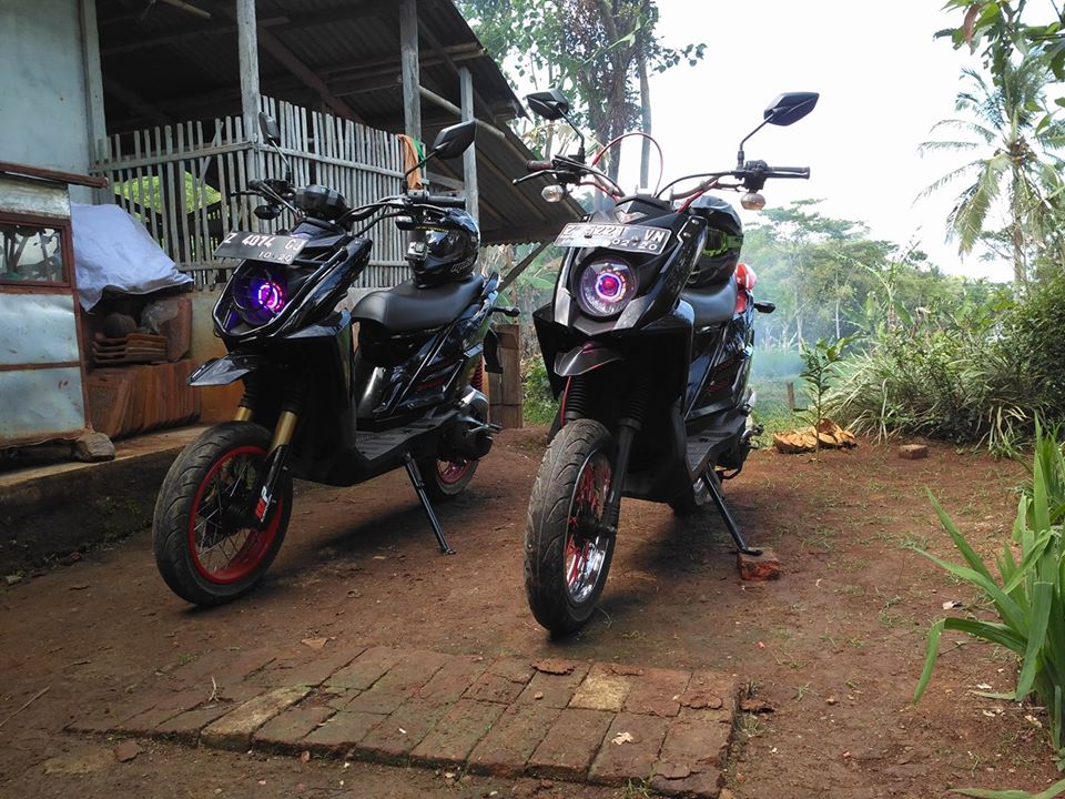 30 Gambar Modifikasi X Ride Ala Supermoto Paling Tangguh