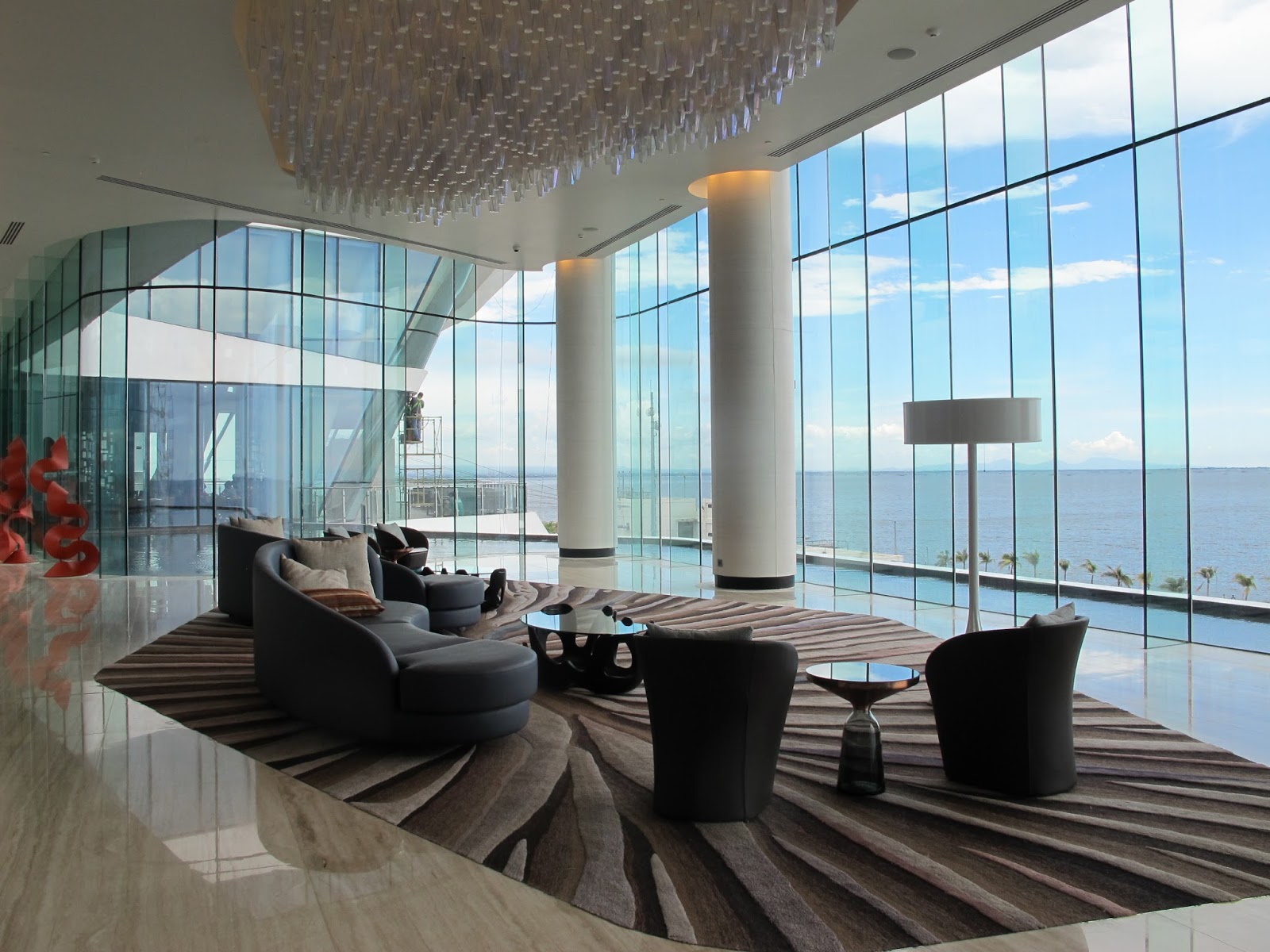 Conrad Manila Hotel ♥ - ARTSY FARTSY AVA