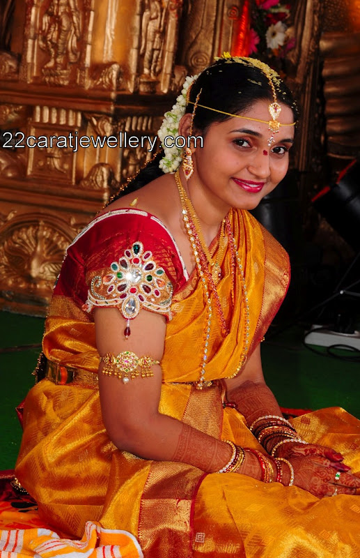 Subhashini in Traditional Jewelry - Jewellery Designs