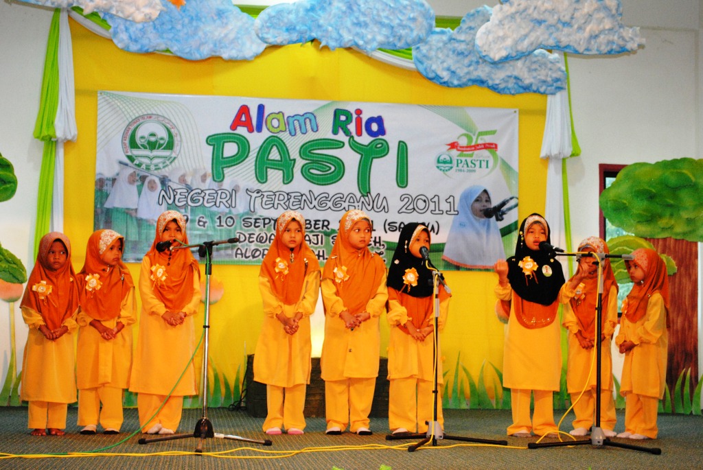 Surau Kg Jaya: ALAM RIA PASTI DI BESUT TERENGGANU