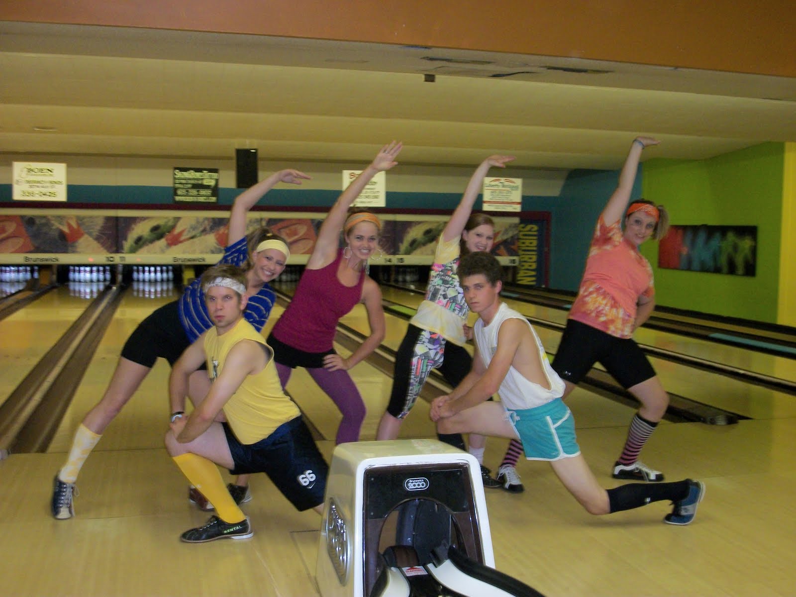 Good at Summer: 80's Bowling Experience