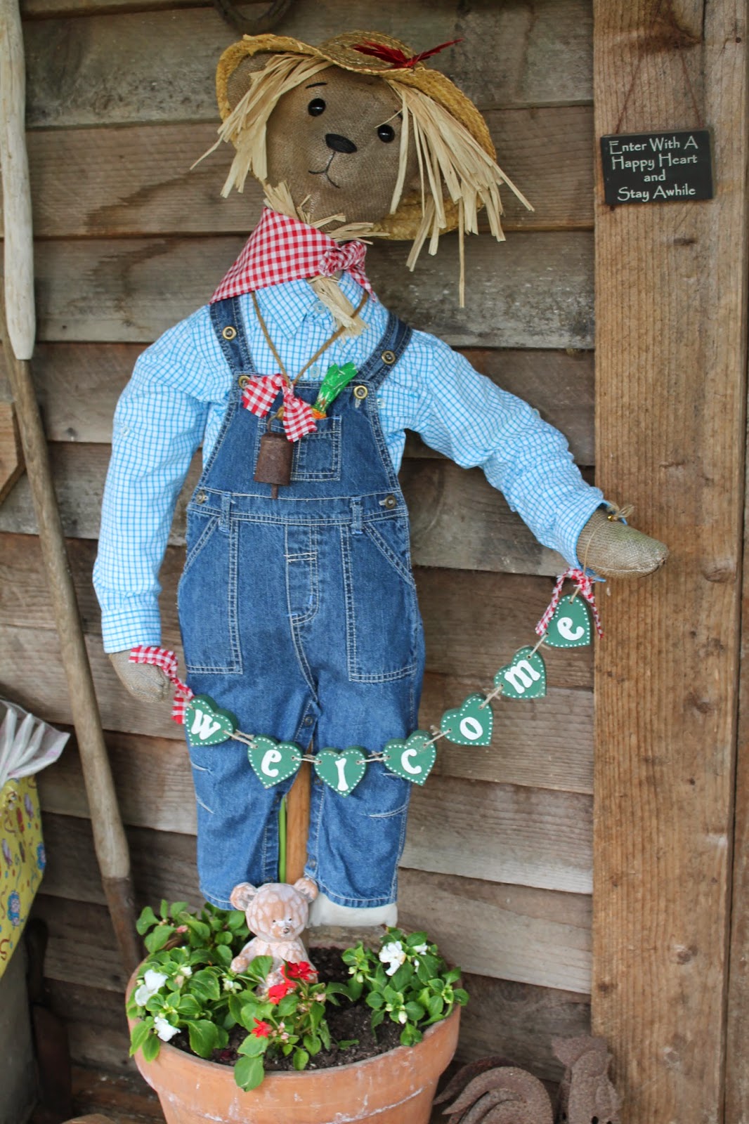 My Threadbear Life: Just plodding along