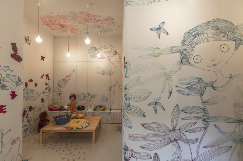 MOLNÁR BEA: POZSONYI PAGONY . Children's Books