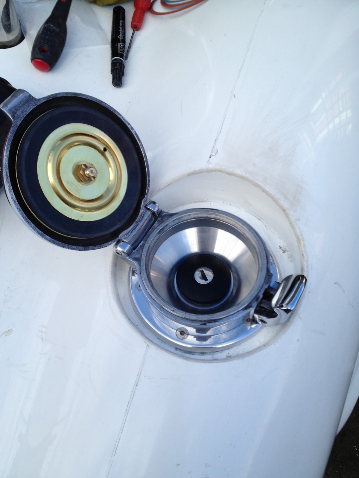 Building an AK 427 Cobra: Fuel Filler Cap