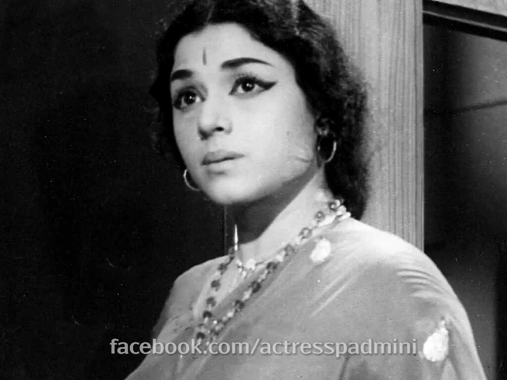 Dancing Queen Padmini: UNFORGETTABLE MOMENTS by Padmini (article on ...