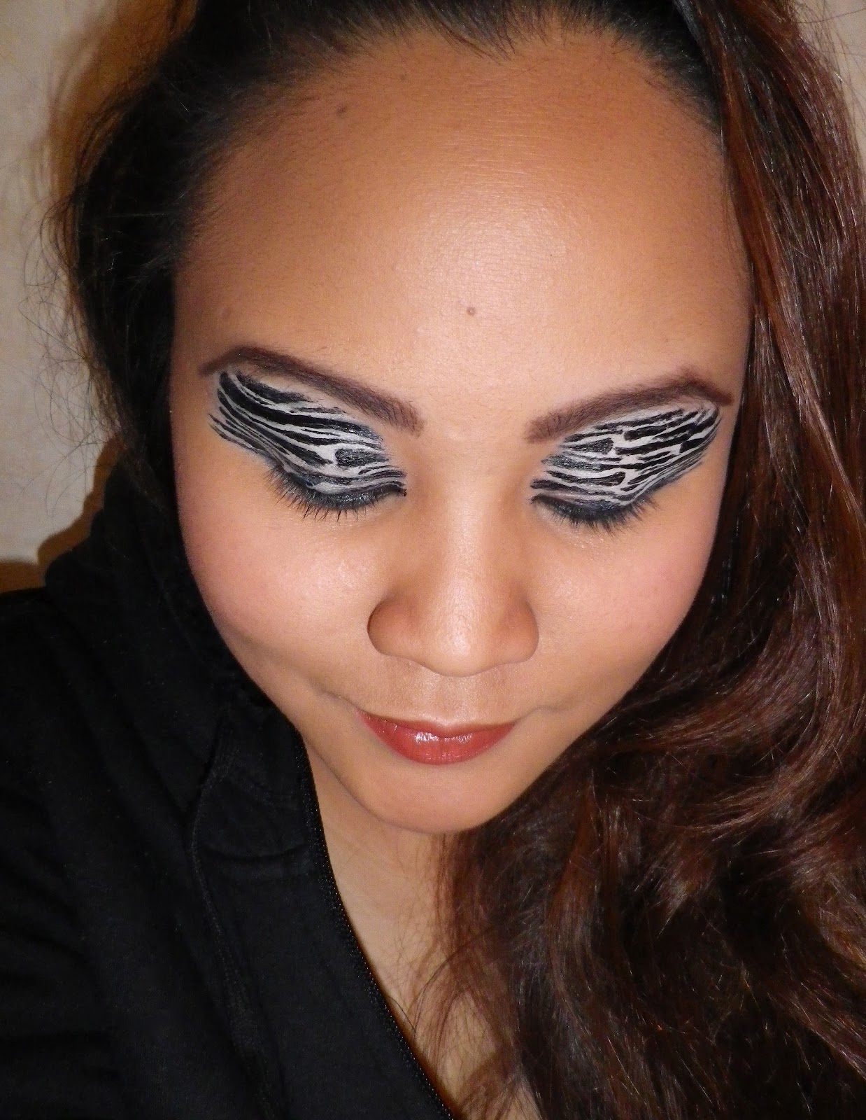 Emified: Zebra Print Eye Makeup♥