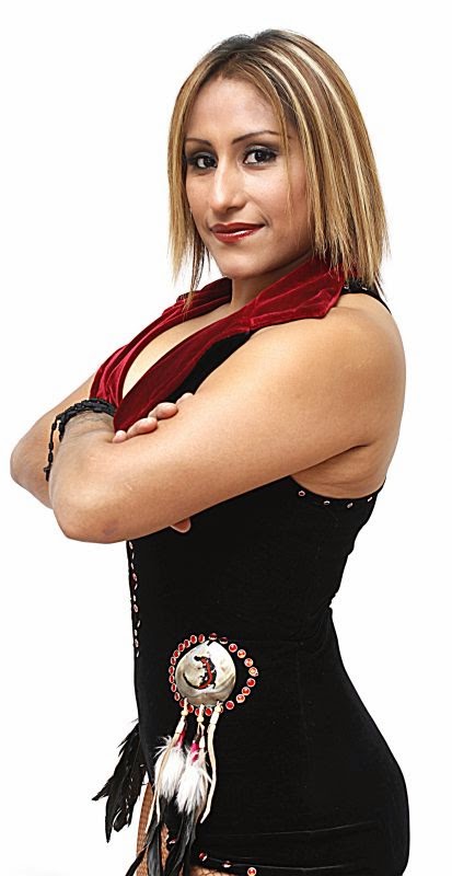 Lucha Women: Faby Apache - Mexican Women Wrestling