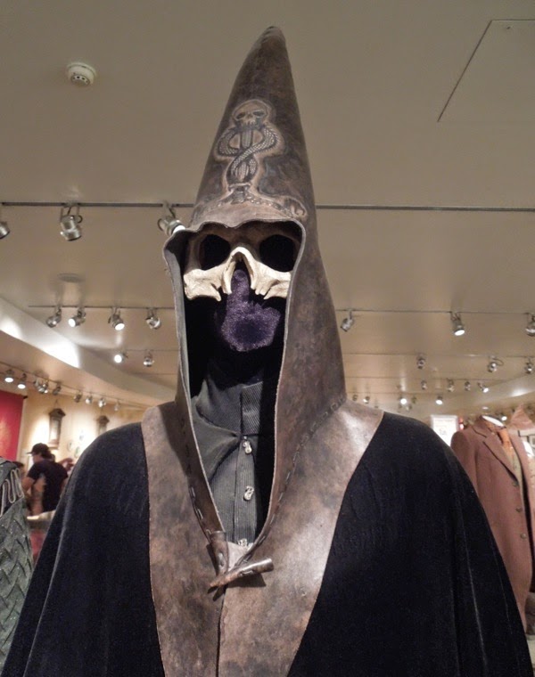 Hollywood Movie Costumes and Props: Bellatrix Lestrange and Lucius ...