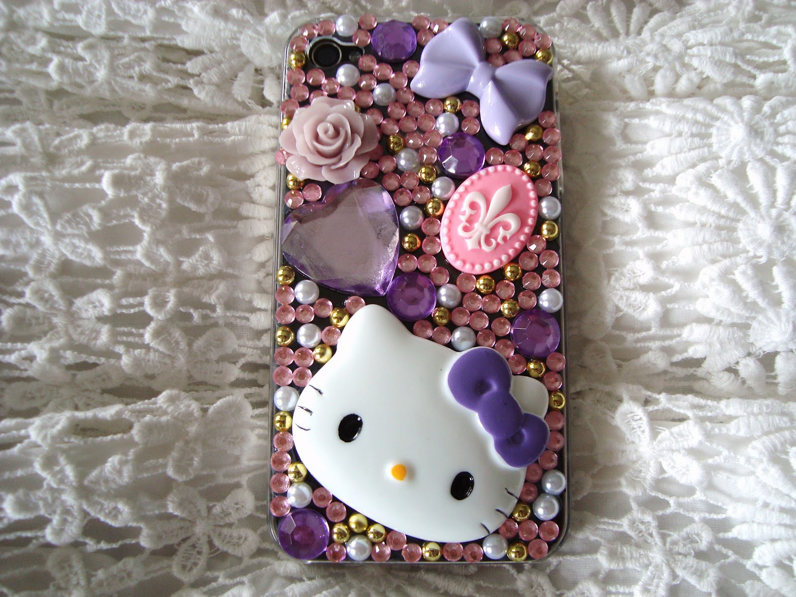 Coffeebeanlilly: Pimp My IPhone 4 Case pt. 3 (DIY Hello Kitty)