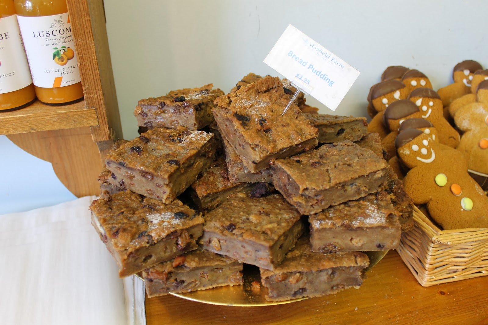 Mayfield Bakery | The story of a girl who lives above her means