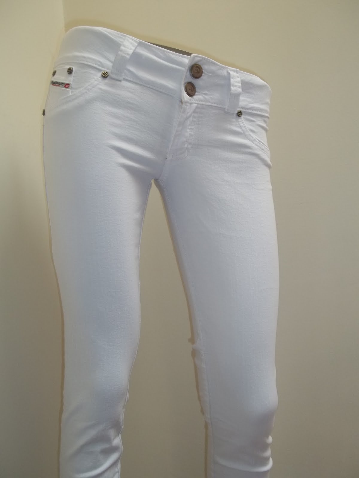 JEANS STUDIO F: modelos noviembre