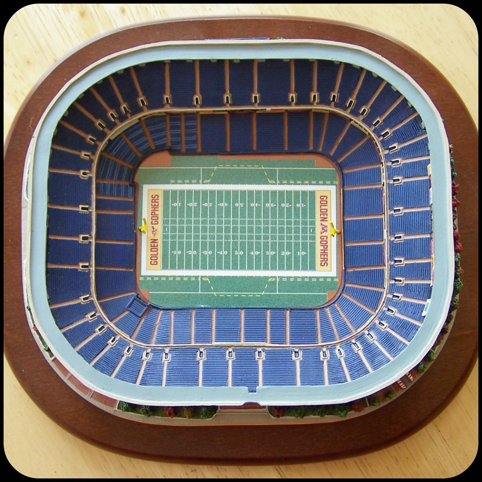 The Bobble Hunter: More Replica Stadiums!