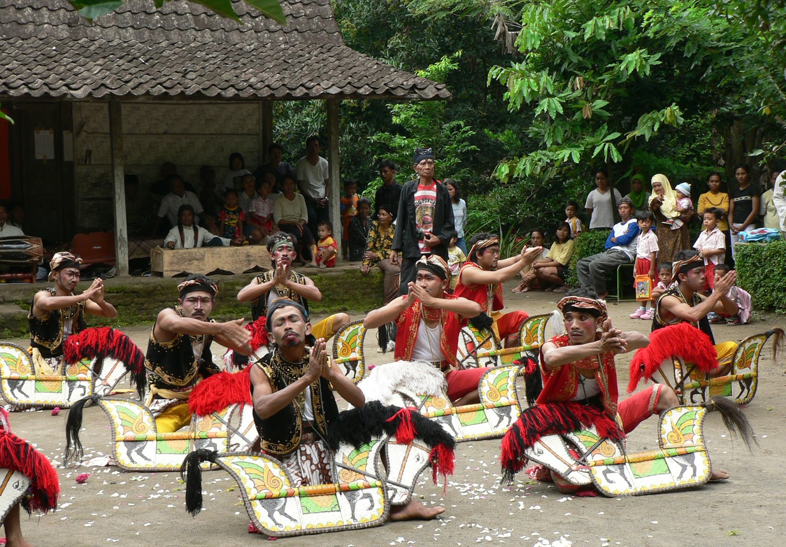 Info Travel Jogja: Jathilan, Tarian yang Mengundang Mistis