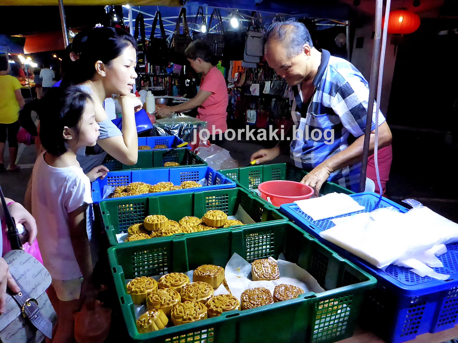 Pasar Malam Tangkak Johor ⭐⭐⭐ |Tony Johor Kaki Travels for Food ...