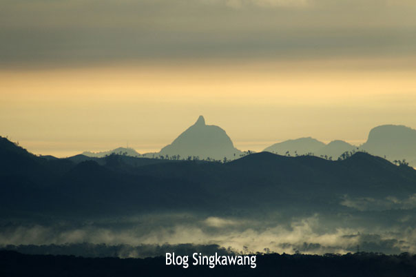 Taukah Kamu, Ada 2 Gunung Jempol di Indonesia | Blog Kota Singkawang