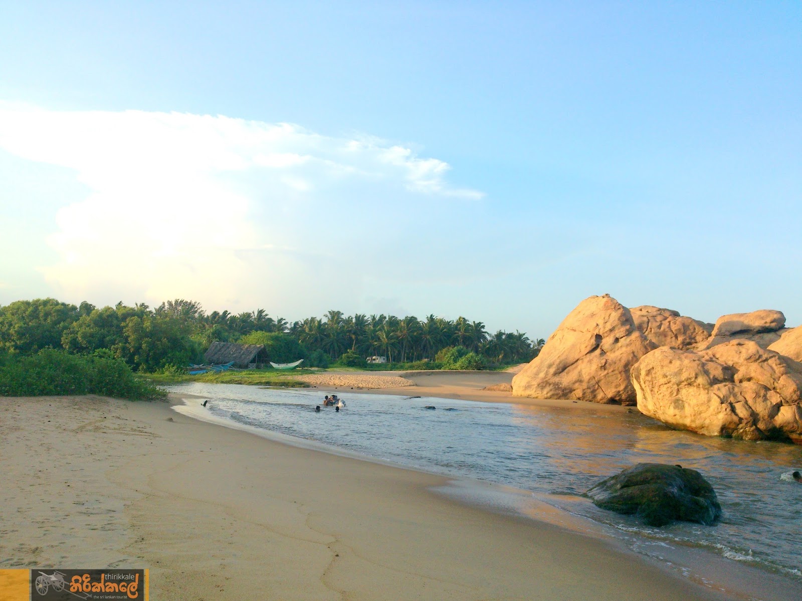 මෝදර වෙරල (modhara beach) - "Thirikkale" (තිරික්කලේ)