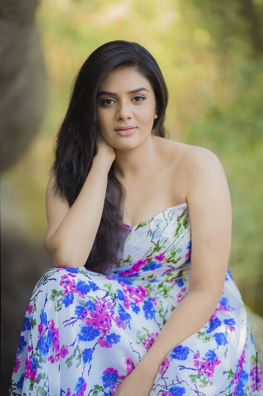 Anchor Srimukhi Latest Photoshoot