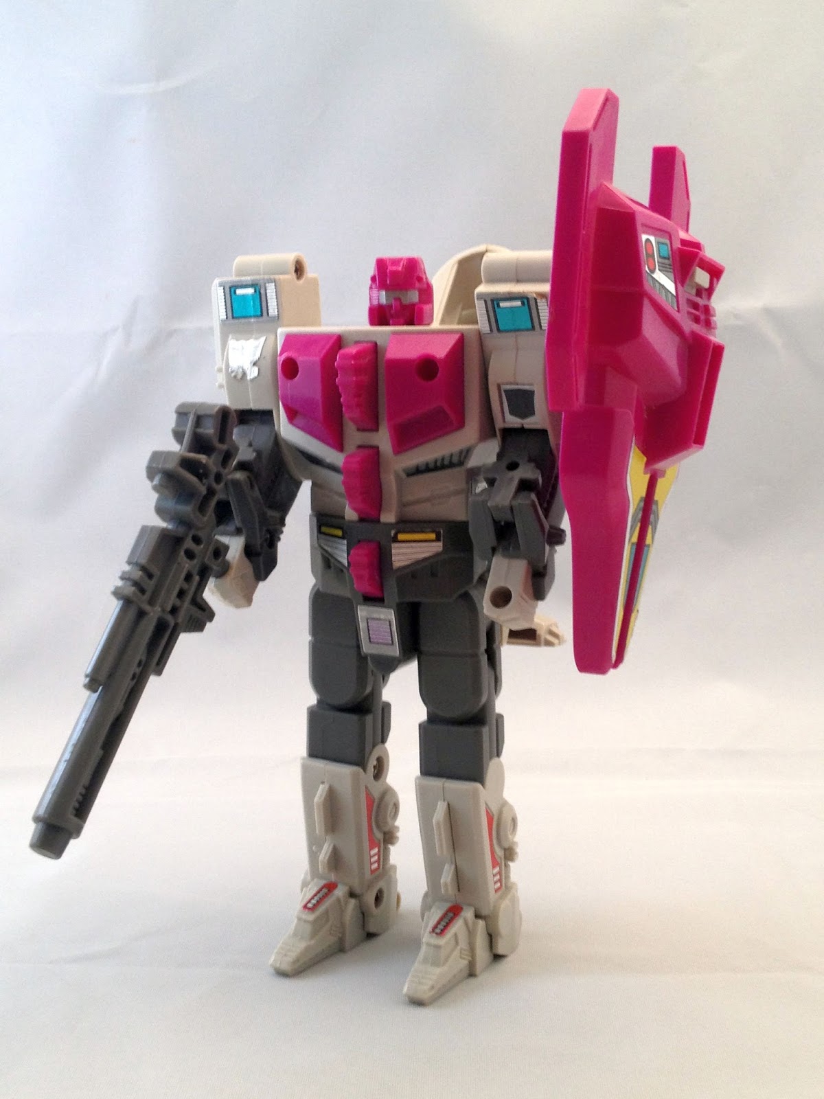 Optimal Omega's Transformers: Hun-Grr! Wait, Hun-Gur? No, it's Hun-Gurrr!