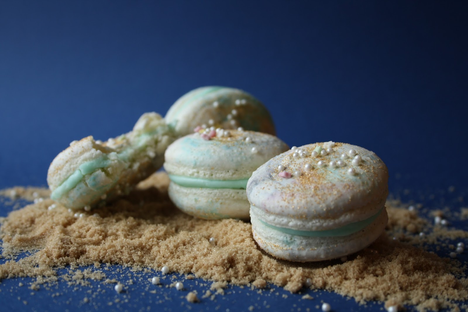 Floral Frosting: Mermaid Macarons